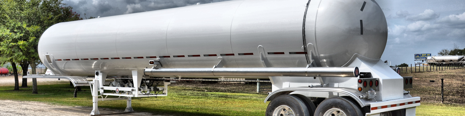 LPG Trailers for Lease - MC 311 Tanker For Lease | Pneumatic Technology ...